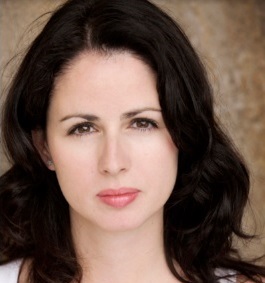 White Witch, Chelsea Theatre – Review – Breaking The Fourth Wall