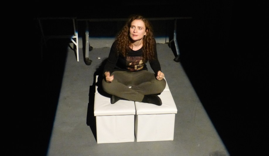 Head-rot Holiday, Hope Theatre – Review – Breaking The Fourth Wall